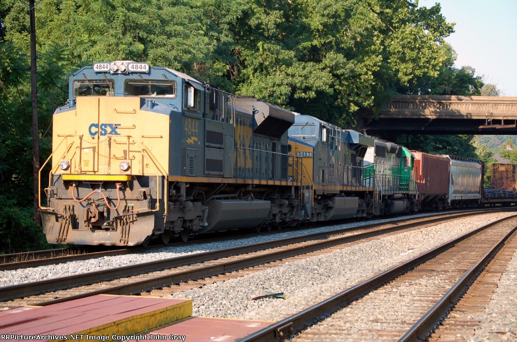 CSXT 4844 (SD70ACe), CSXT 5483 (ES44DC) & FURX 3041 (SD40-2) ex BO 7489 (SD40)
